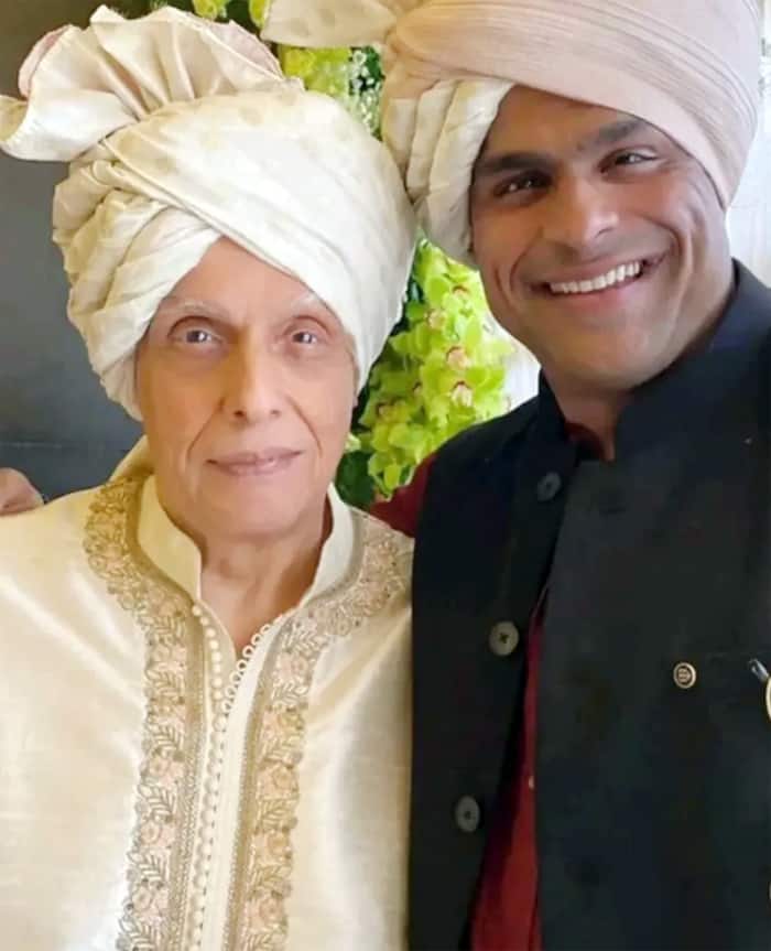 Ranbir-Alia Wedding: LIVE Photos