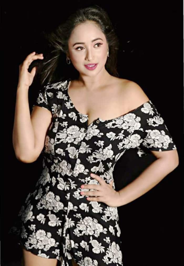 Bhojpuri Actor Rani Chatterjee Sets Internet on Fire With Her Hot ...