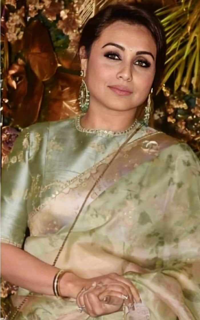 Rani's look hot in White saree