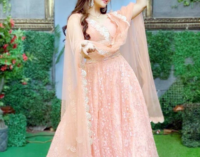 Rashami Desai Sets Internet on Fire