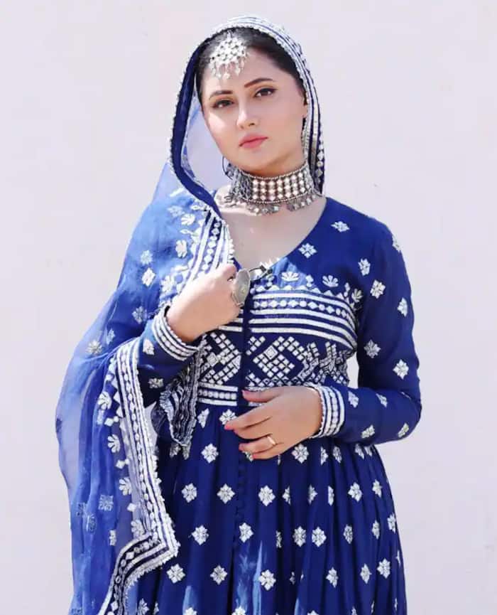 Rashami Desai is Hot Diva: 20 Photos That Captures Her Bold Avatar