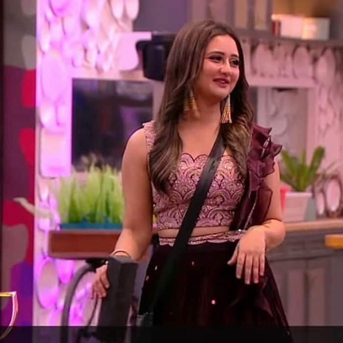 Rashmi Desai, The Sophisticated Woman
