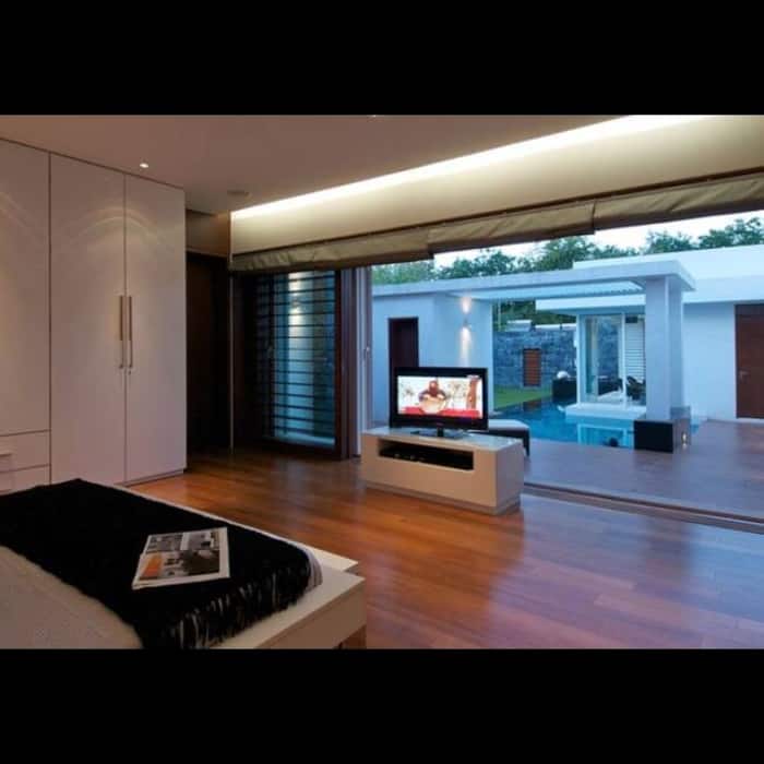 Inside Pics Of Ratan Tata's Luxurious House