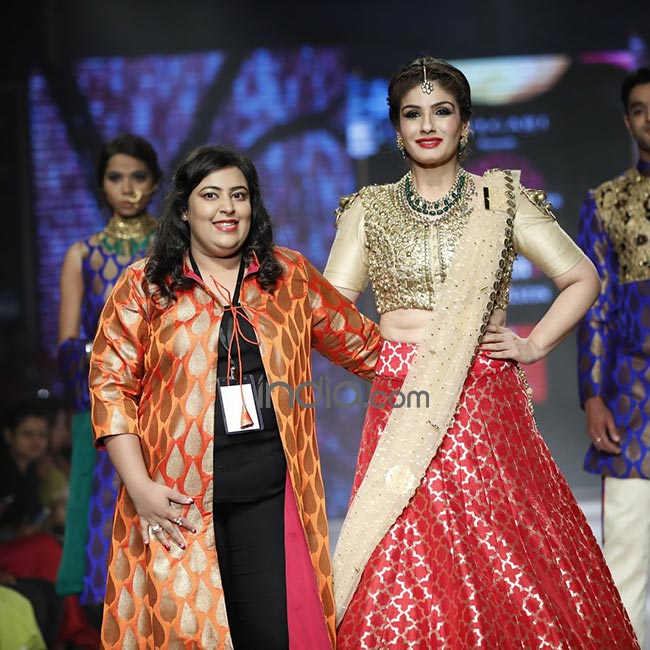 Waluscha De Souza in Anj by Anjoo during Pune Fashion Week 2016