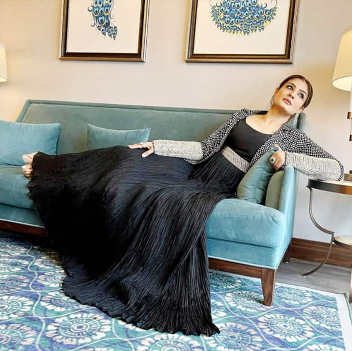 Raveena Tandon Looks Like a Piece of Art