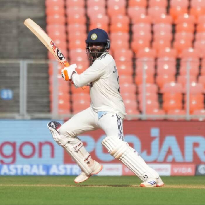 Star player from CSK surpasses his captain Dhoni to reach massive RECORD, his name is...