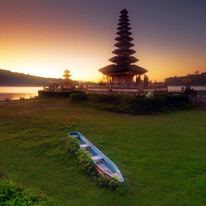 8 best reasons to visit Bali!