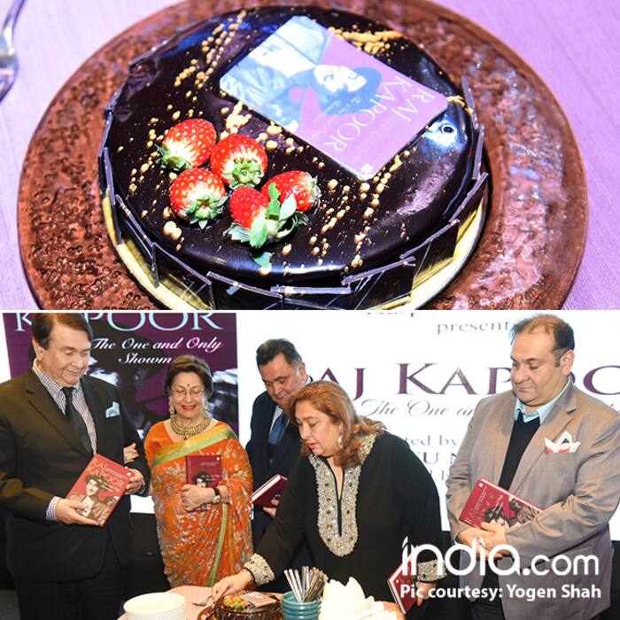 Shweta Nanda with husband Nikhil Nanda and mother Jaya Bachchan