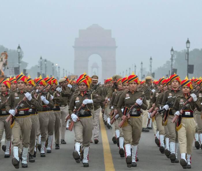 In Pics: Republic Day Parade Rehearsal Underway at Kartavya Path in Delhi