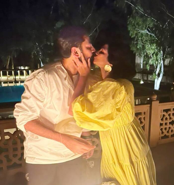 Rhea Kapoor Hosts Romantic Birthday Evening For Bubby Karan Boolani And ...