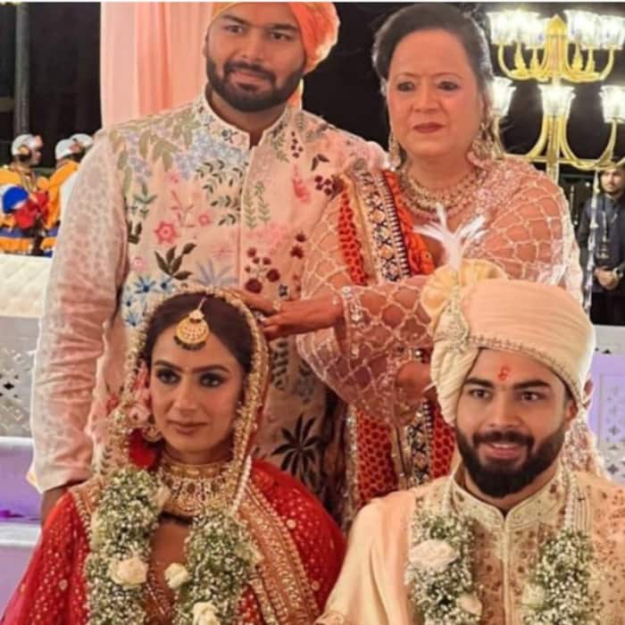 Ankit and Sakshi finally tied the knot in a lifelong bond in a grand ...