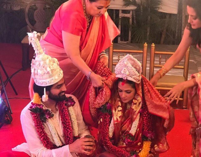 Entertainment Photo Gallery | Latest Pictures of Bollywood, Hollywood ...