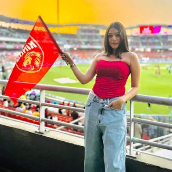 Amid dating rumours with Yuzvendra Chahal, RJ Mahvash shares pics in back-less wedding gown, she ...