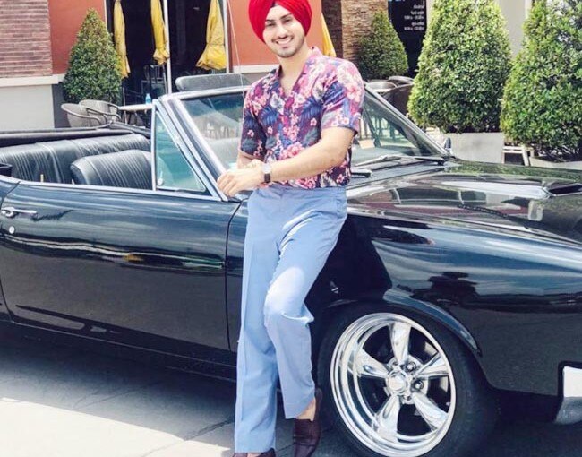 Rohanpreet Singh became the first runner up of Rising Star 2