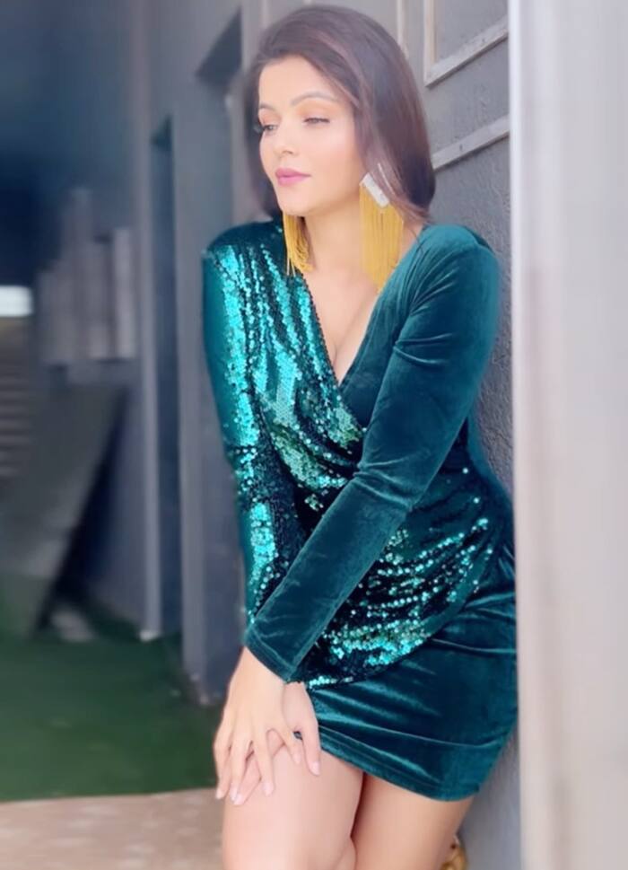 Rubina Dilaik Teases Fans With Her Sultry Photos in Green Velvet Dress ...
