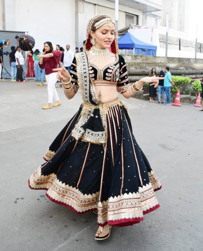 Rubina Dilaik Twirls Her Way Into The Hearts of Fans With Her New Look ...