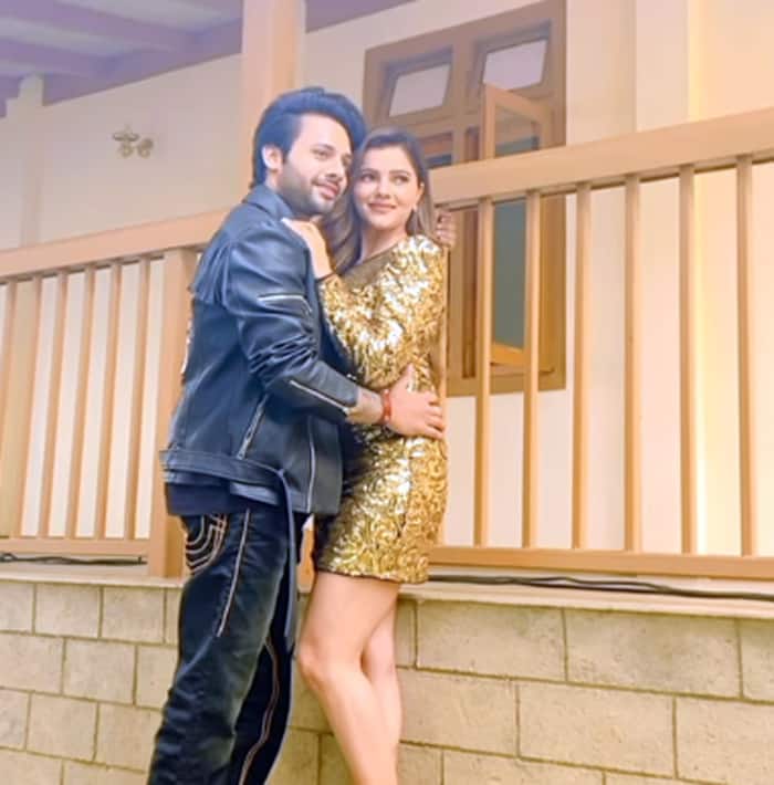 Rubina Dilaik Stuns Fans With Her Glittery Outfit