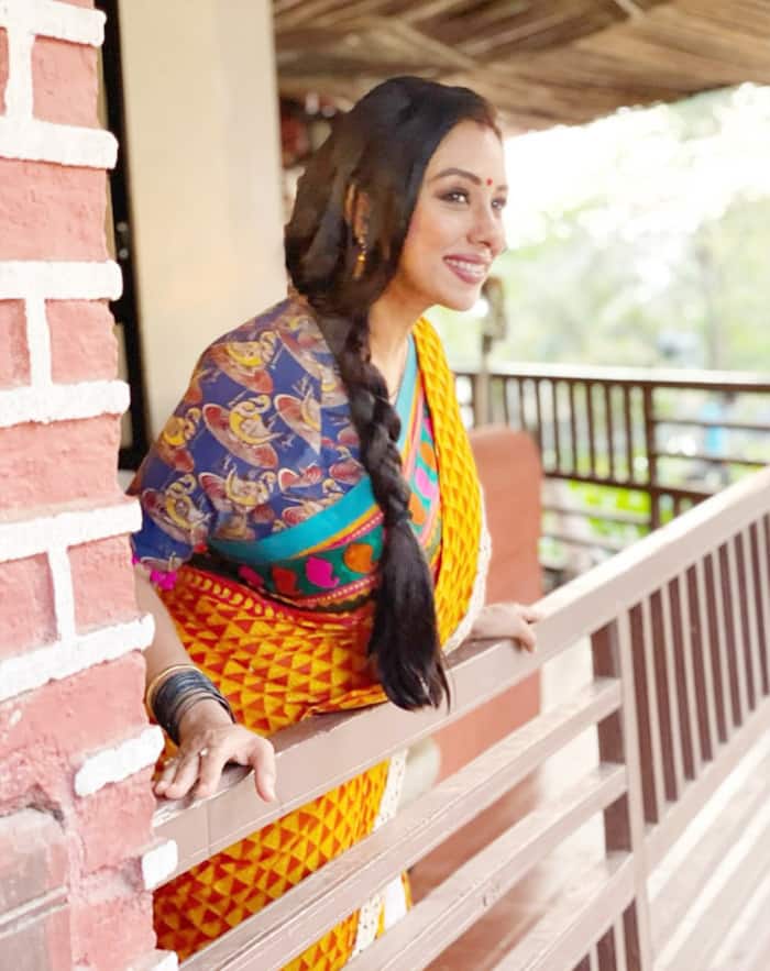 Rupali Ganguly Aka Anupamaa Looks Like The Brightest Ray of Sunshine in ...