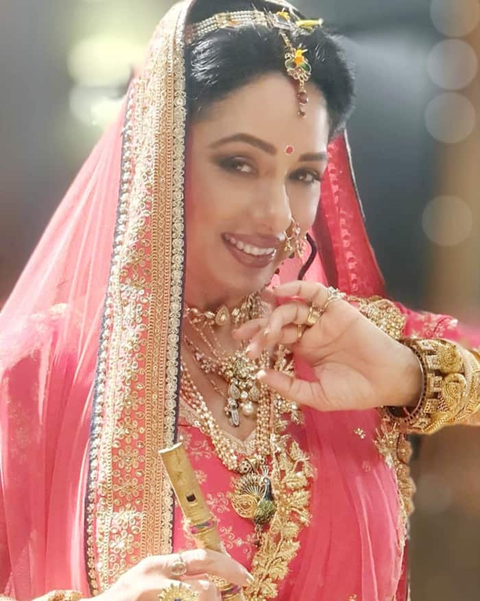 Anupamaa Aka Rupali Ganguly Brings Janamashtami Vibes as She ...