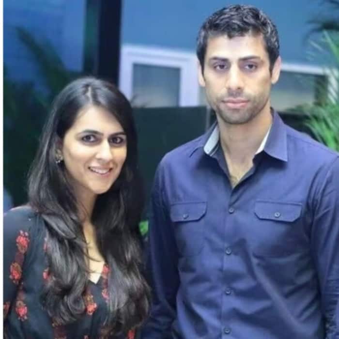 Meet Rushma wife of Gujrat Titans head coach Ashish Nehra , married in 2009, she works as ......