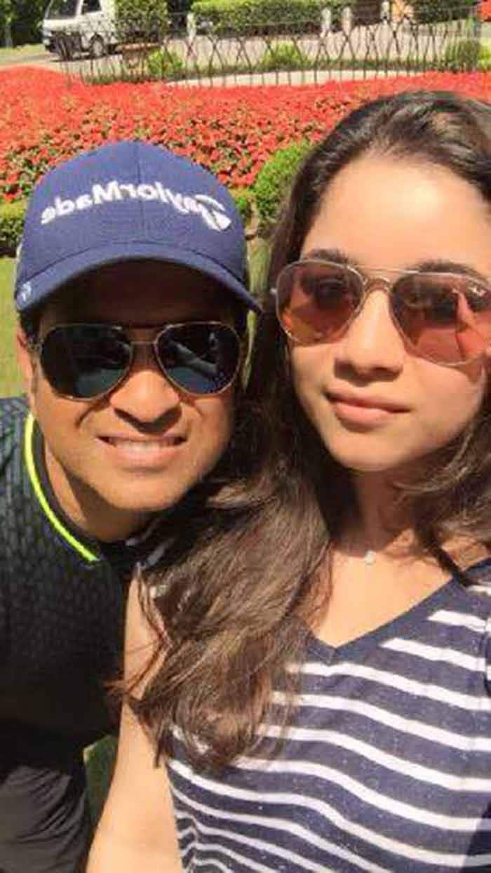 Sachin Tendulkar clicked with daughter Sara