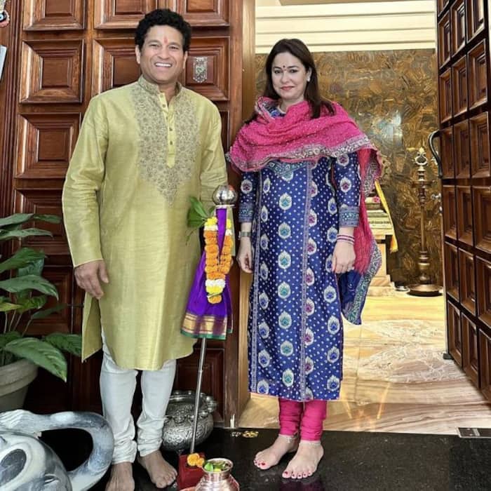 Sachin Tendulkar has reported net worth of Rs 1250 crore