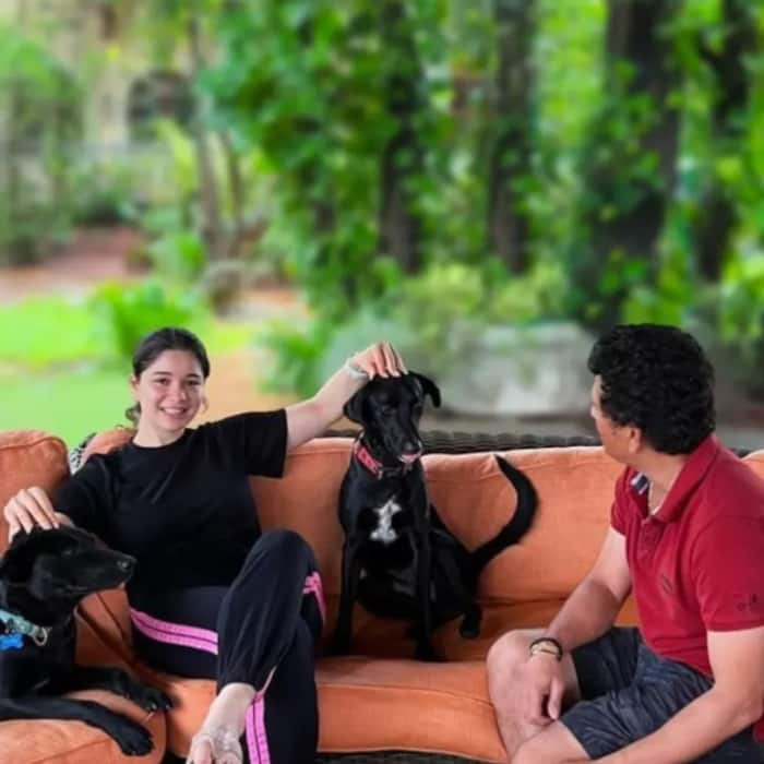 Inside photos of Sachin Tendulkar's luxurious house with modern ...