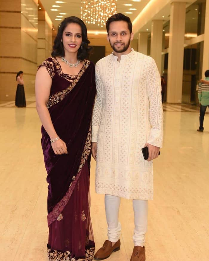 Saina Nehwal Looks Stunning as She Slays in a Saree | SEE PHOTOS