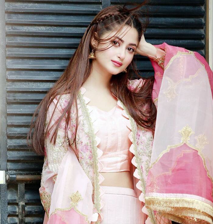Sajal Ahad Mir Looks Pretty