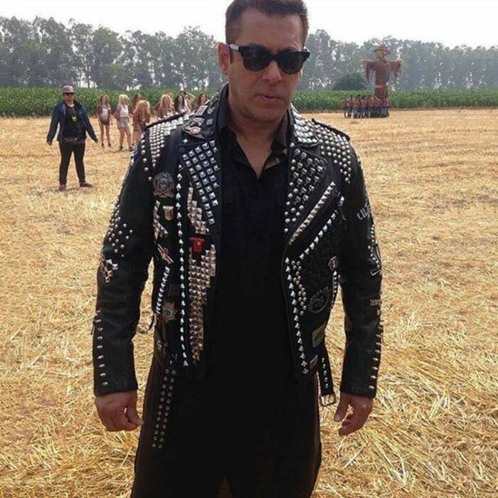 Salman Khan on the sets of Sultan during song shoot