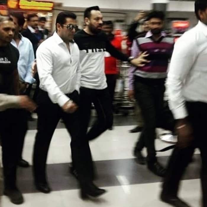 Blackbuck Poaching Case: Salman Khan records statement in Jodhpur Court ...