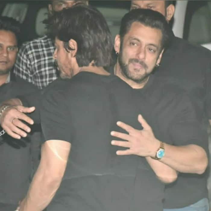 Salman Khan-Shah Rukh Khan's Bromance From His Birthday Party Wins Fans' Hearts - Check Viral Pics