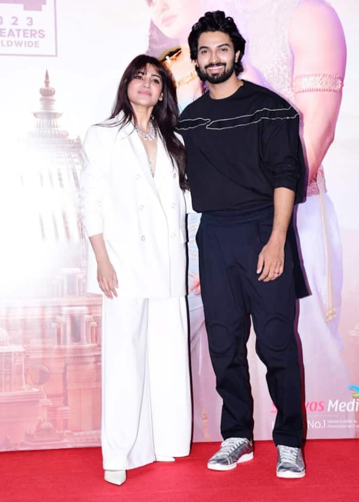 Samantha Ruth Prabhu Rocks Those Bangs Like No One Else, See HOT Photos From Shaakuntalam Conference