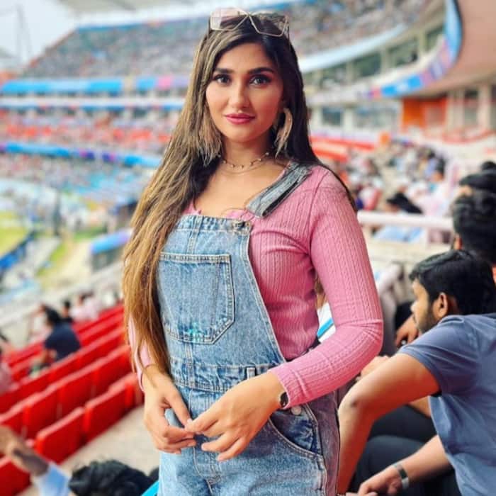 Meet beautiful Indian girl, fell in love with Pakistan star cricketer, also Virat Kohli's fan ...