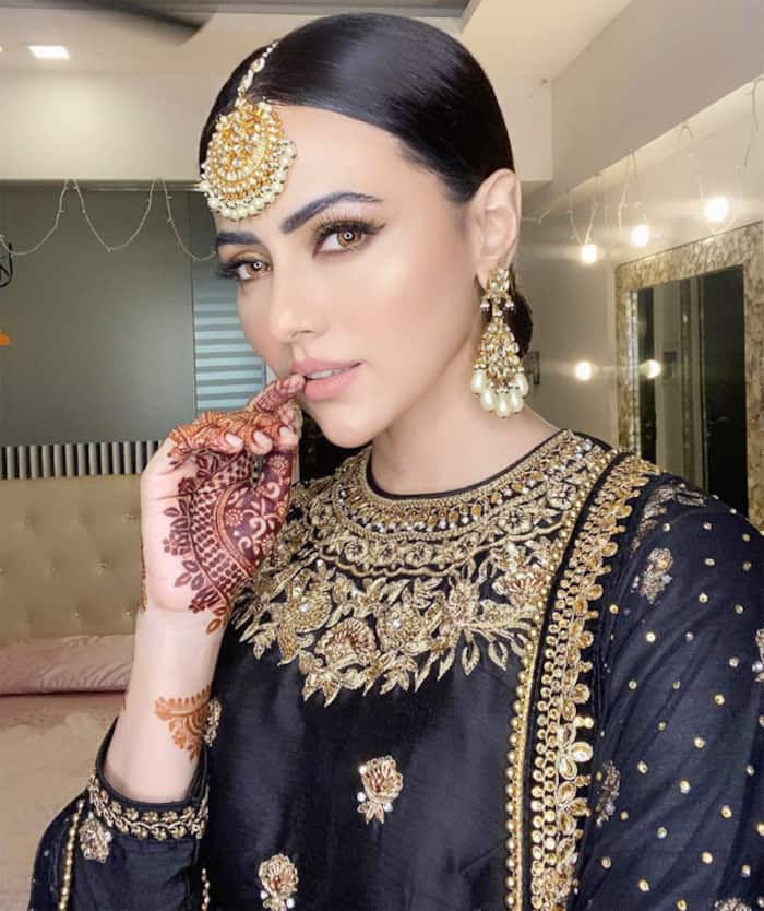 Sana Khan Flaunts Her Eid Look