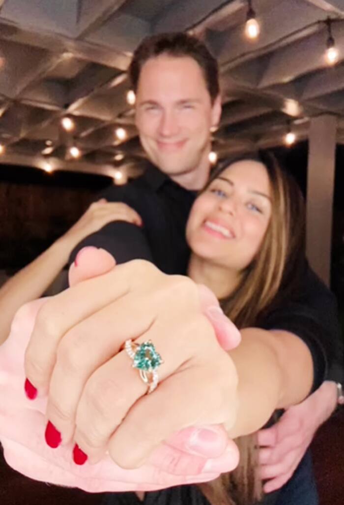 Kuch Kuch Hota Hai Actress Sana Saeed Gets Engaged to BF Csaba Wagner ...