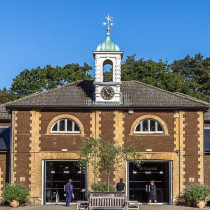 Inside Pics of UK Royal Family's Private Home at Sandringham