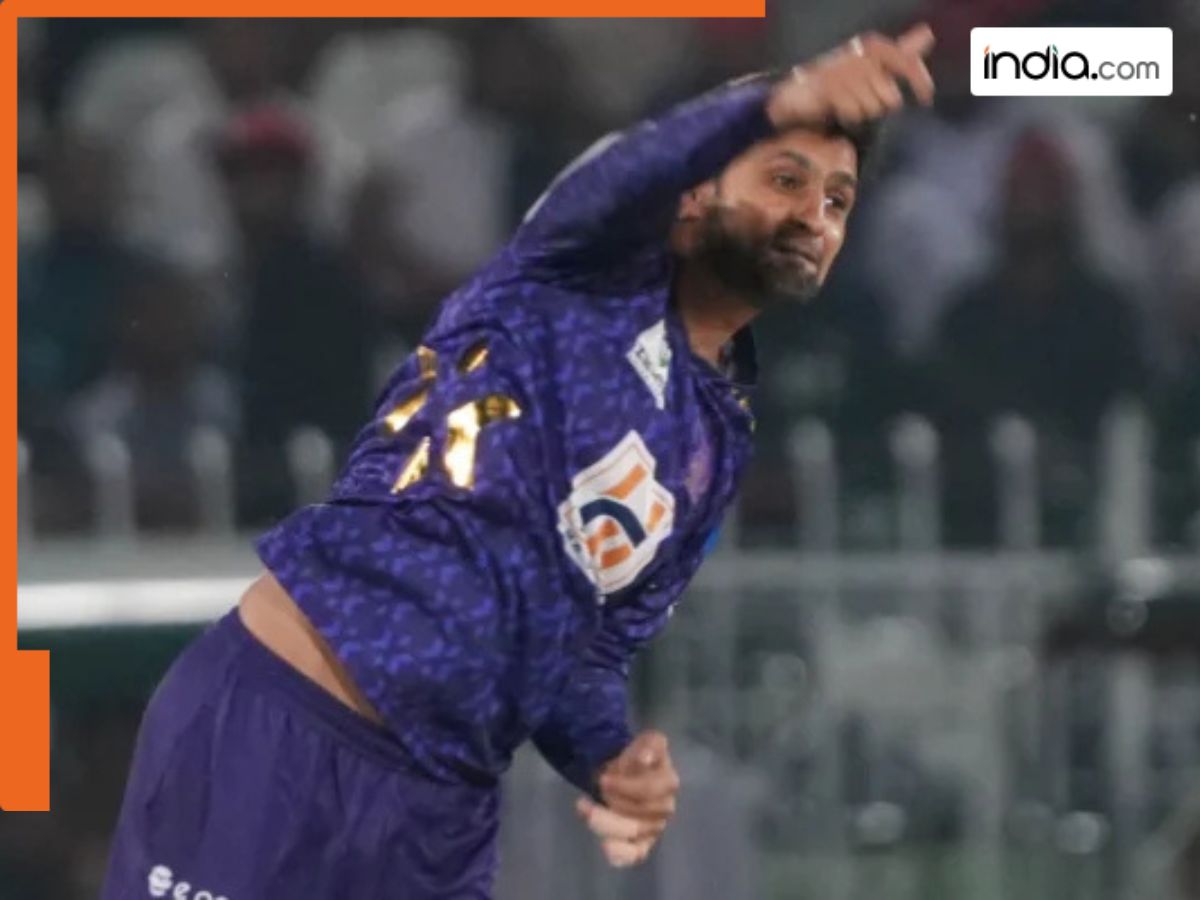 Sania Mirza's ex-husband Shoaib Malik slammed for..., 'Needs to decide...'