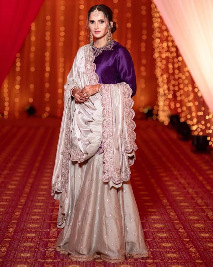 Sania Mirza Stuns in the traditional look