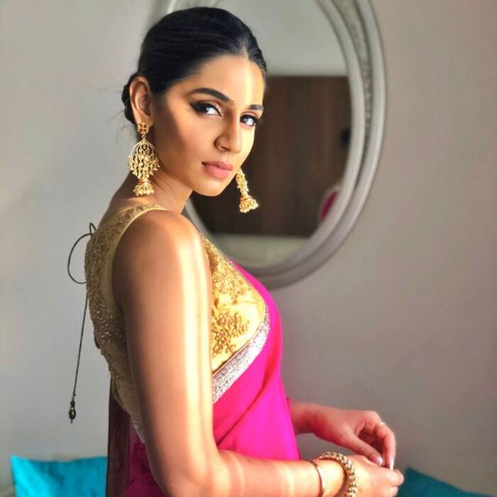 Jasprit Bumrah and Sanjana Ganesan have MASSIVE net worth of Rs ...