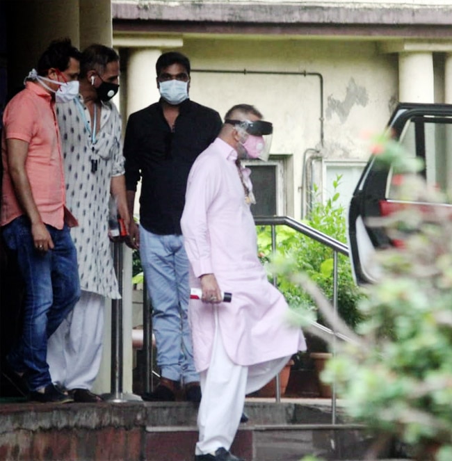 After Getting Diagnosed With Advanced Level Lung Cancer, Sanjay Dutt ...