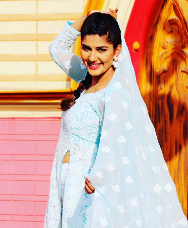 Haryanvi Sensation Sapna Choudhary Shares Her 'Desi Queen' And Proper ...