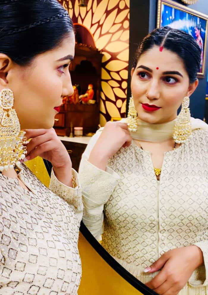Sapna Choudhary is a Look To Behold