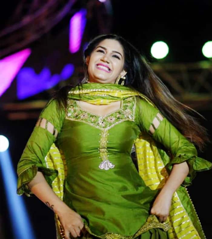 Haryanvi Dancer And Singer Sapna Choudhary's Full of Life Pictures in ...