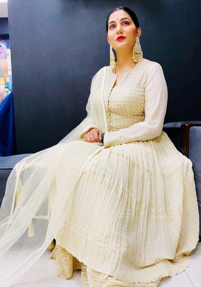 Sapna Choudhary Will Set Your Heart Aflutter
