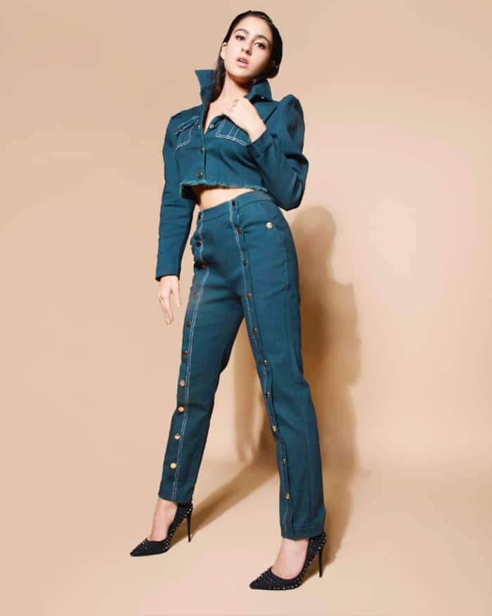 Sara Ali Khan Looks Ravishing