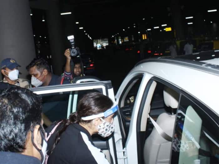 Sara Ali Khan and three other Bollywood actors receive the summons from ...