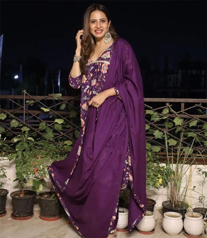 Sargun Mehta Dazzles in Stylish Purple Anarkali Suit - See Viral Photos