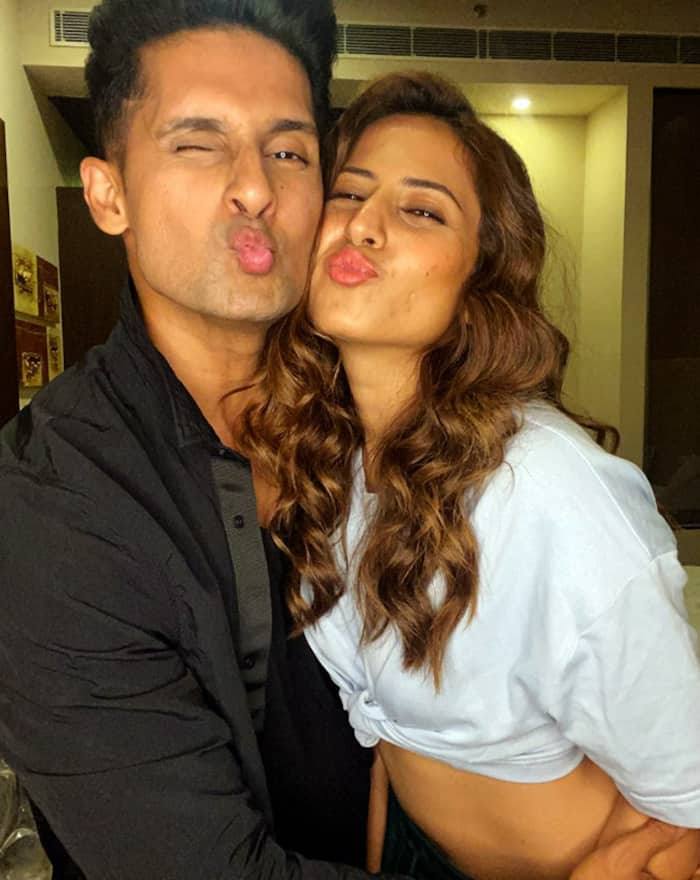 Sargun Mehta Ravi Dubey’s Couple Goals