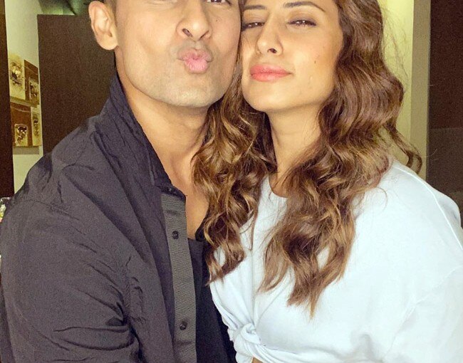 Sargun Mehta Ravi Dubey’s Couple Goals